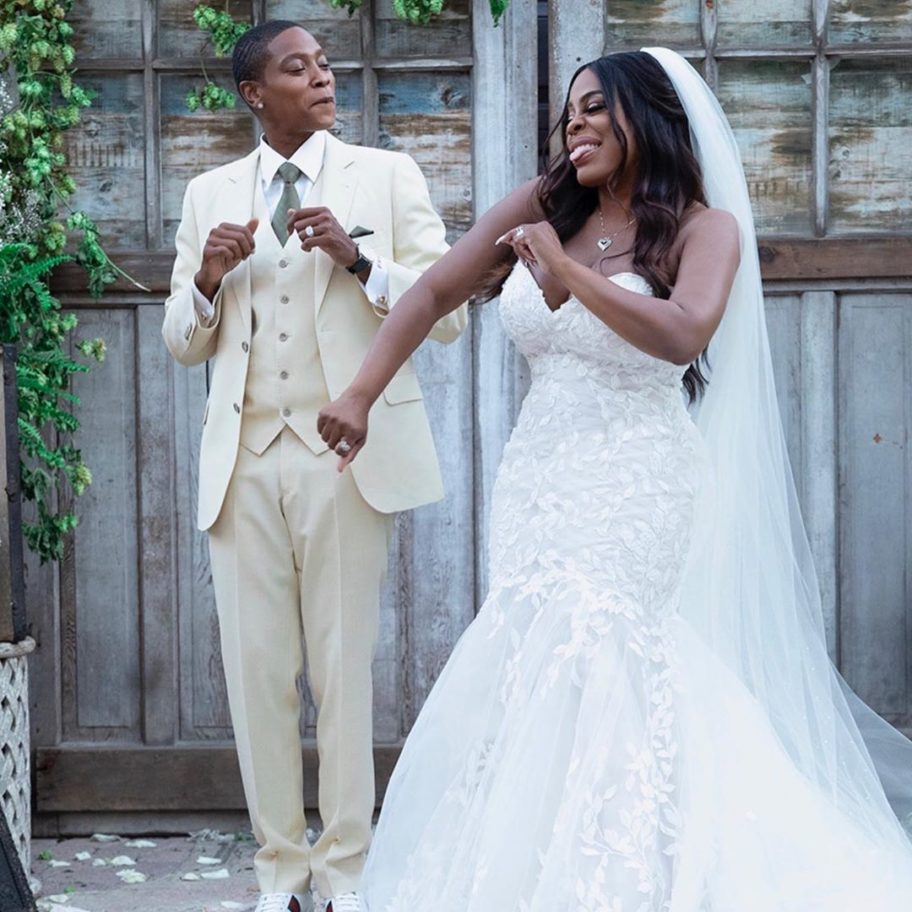 Niecy Nash is Giving Us another Peek into her Wedding to Jessica Betts ... Niecy Nash is Giving Us another Peek into her Wedding to Jessica Betts ...