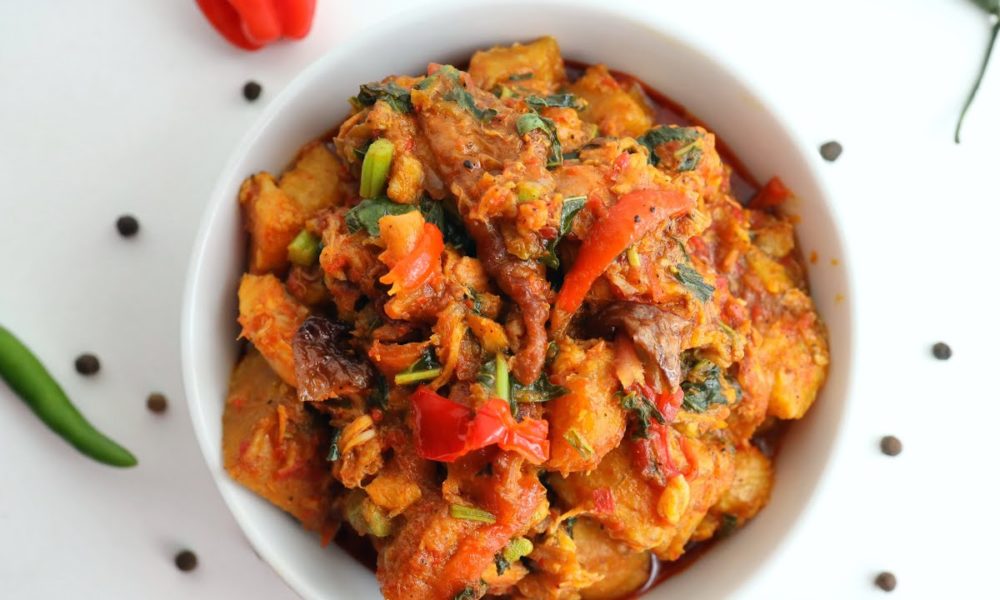 Sisi Yemmie's Smoked Chicken & Plantain Pottage Recipe looks like a ...
