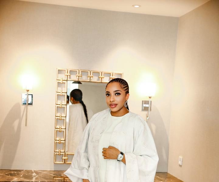 Queen Zaynab-Otiti Obanor is as Graceful as Ever! | BellaNaija