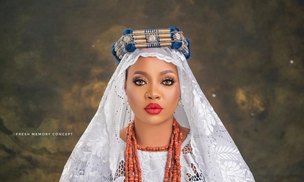 Olori Memunat Omowumi celebrates Birthday with Gorgeous New Photos ...