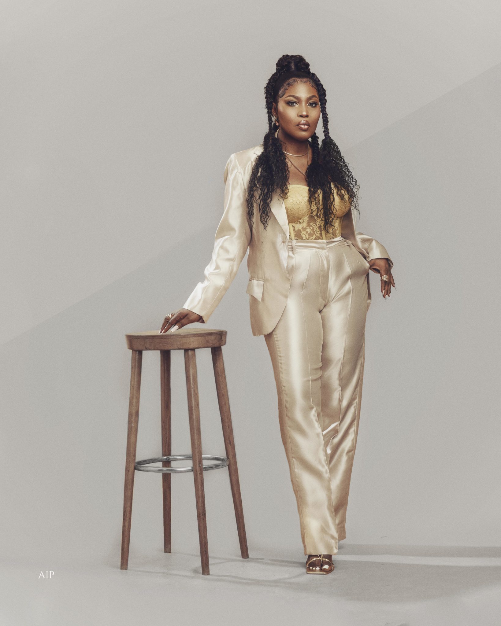 1 Babe, 3 Dashing Looks! Check Out Bisola Borha's Birthday Photos ...