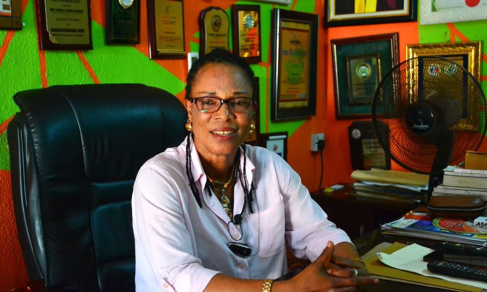 Chioma Ajunwa Won Olympic Gold 25 Years Ago, Now She's Helping Younger ...