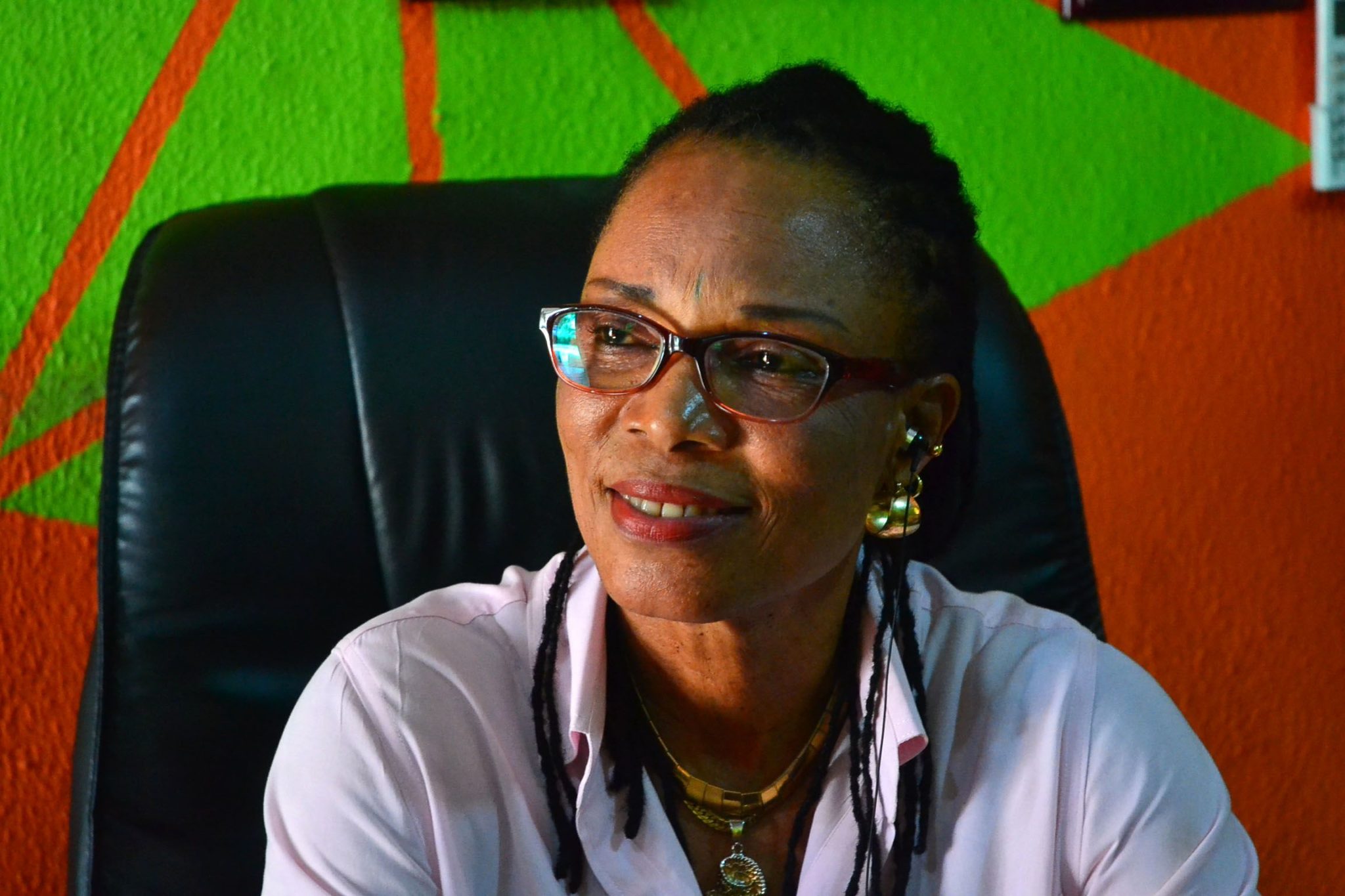 Chioma Ajunwa Won Olympic Gold 25 Years Ago, Now She's Helping Younger ...
