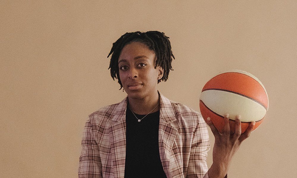 WNBA Player Nneka Ogwumike is This Year's Kim Perrot Sportsmanship ...