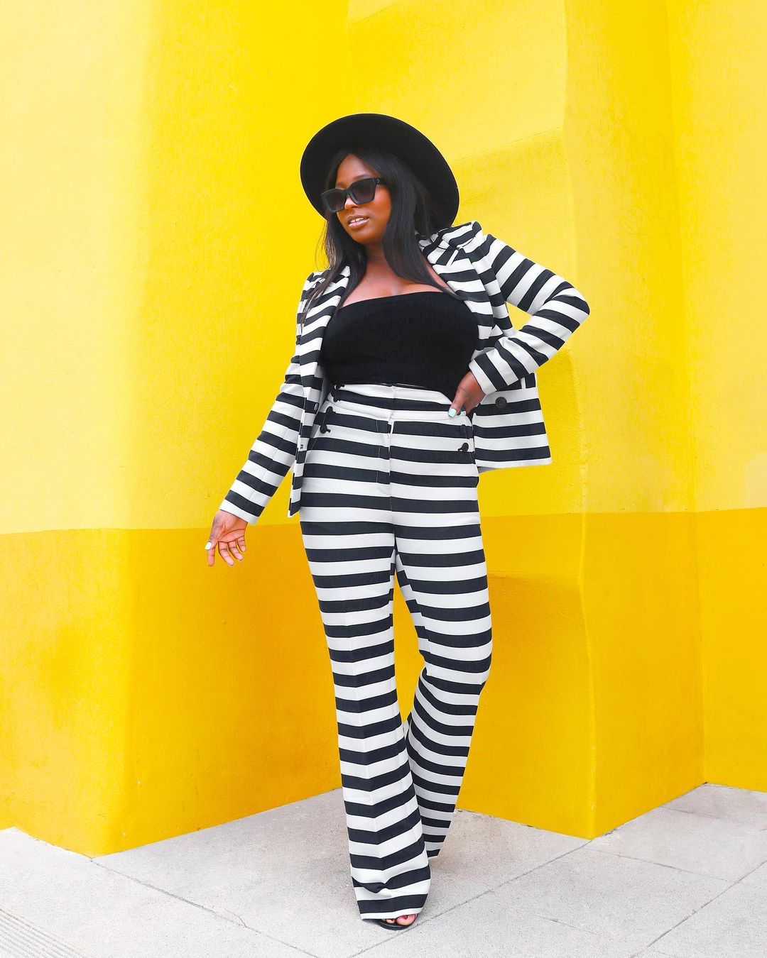 If You’re Looking for What to Wear Every Day of The Week, Jenn is Your ...