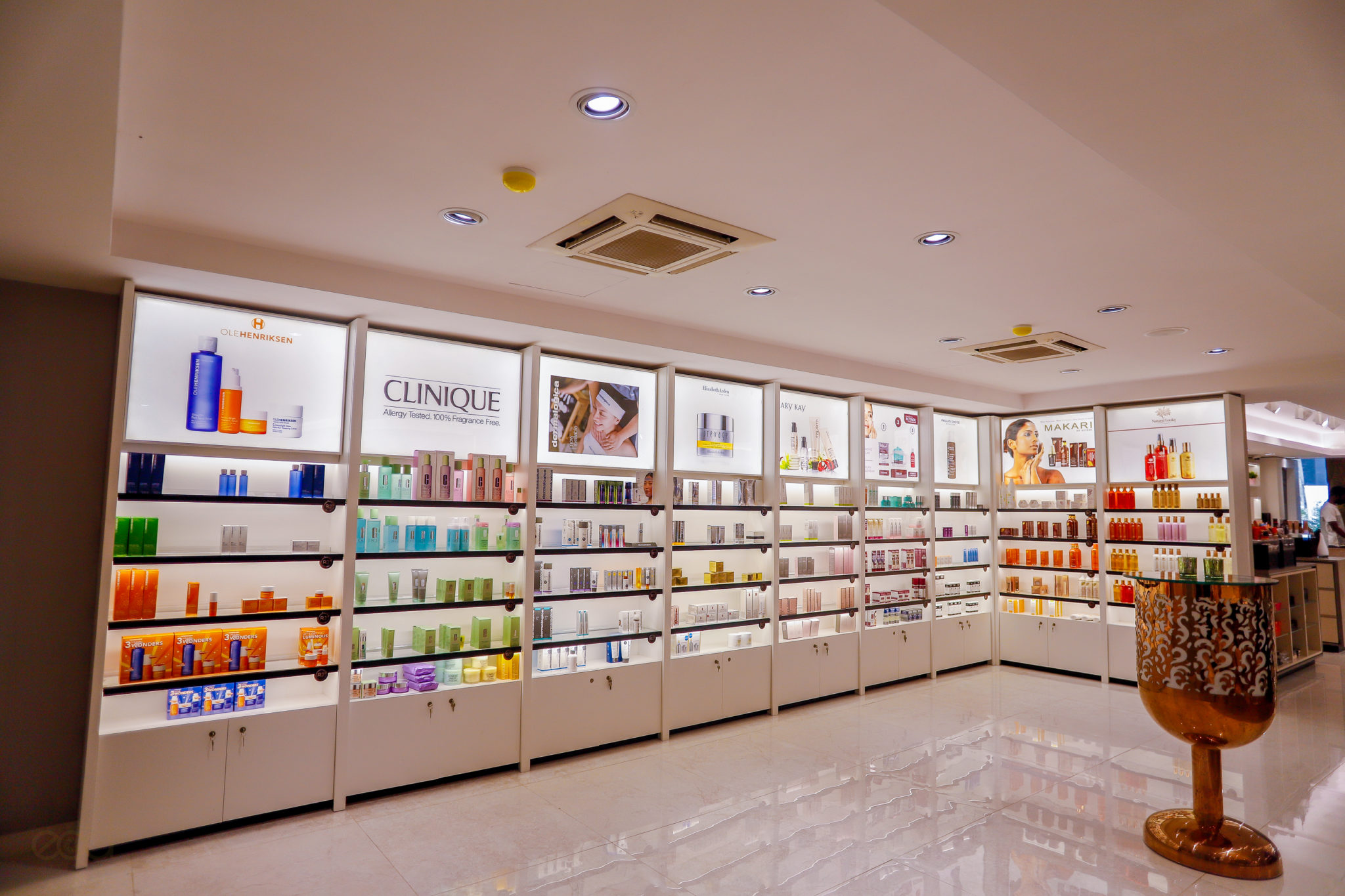 RJ4 Launches in Lagos & is Set to Redefine Luxury Retailing and ...