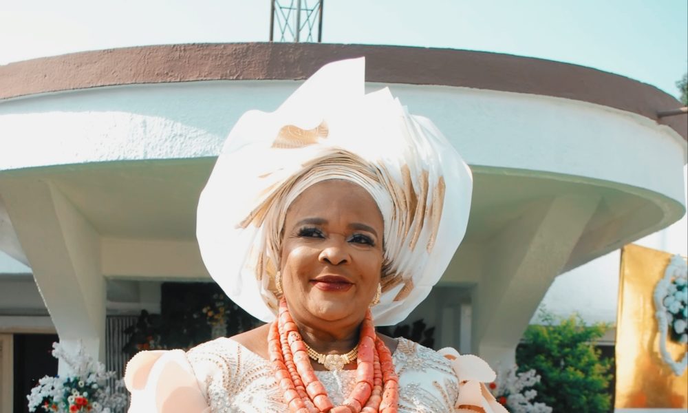 Abiriba Agog as Teacher & Women's Leader retires in Style | BellaNaija