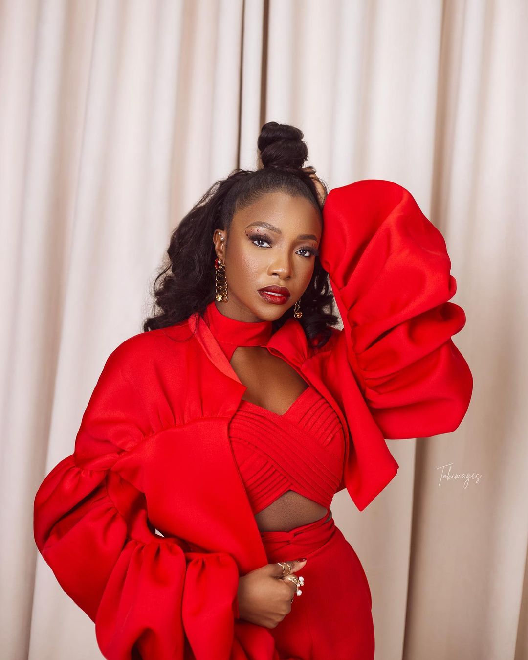 We Are Crushing Hard on Ini Dima-Okojie’s Red Look to The “Blood ...