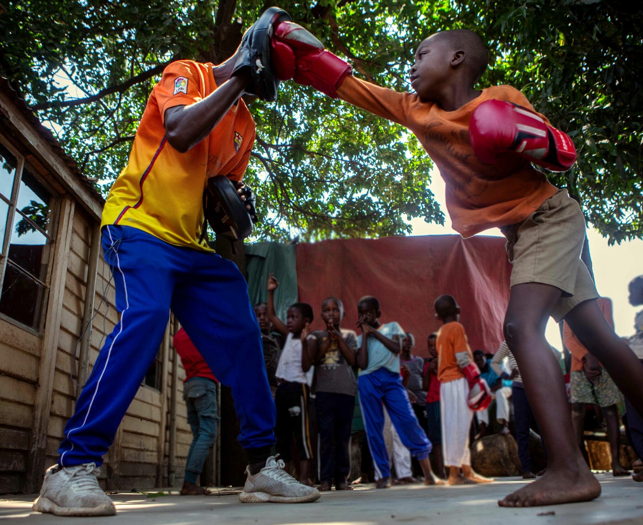 Zvenyika Arifonso is the former Pro Boxer Inspiring a New Generation of ...