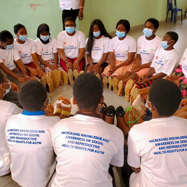 This Cameroonian teenager & her schoolmates are breaking down ...