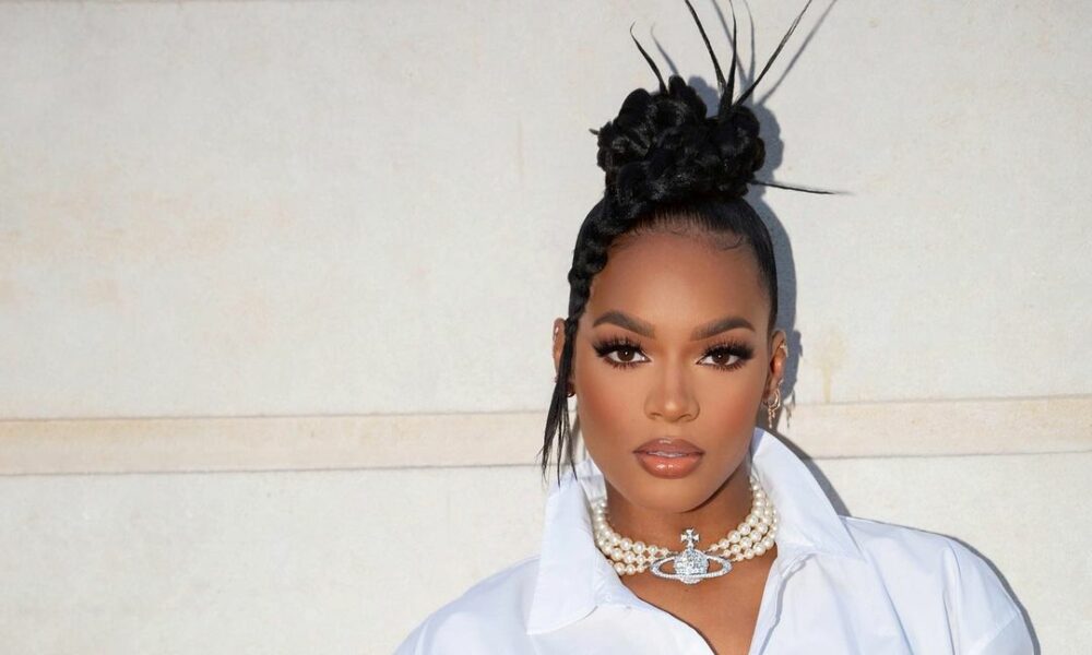 Outfit Inspiration: This Didi Stone Look Is For Closing Major Deals On ...