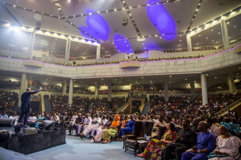 Intense Worship, Jubilation, High Praises! Here’s how The African ...