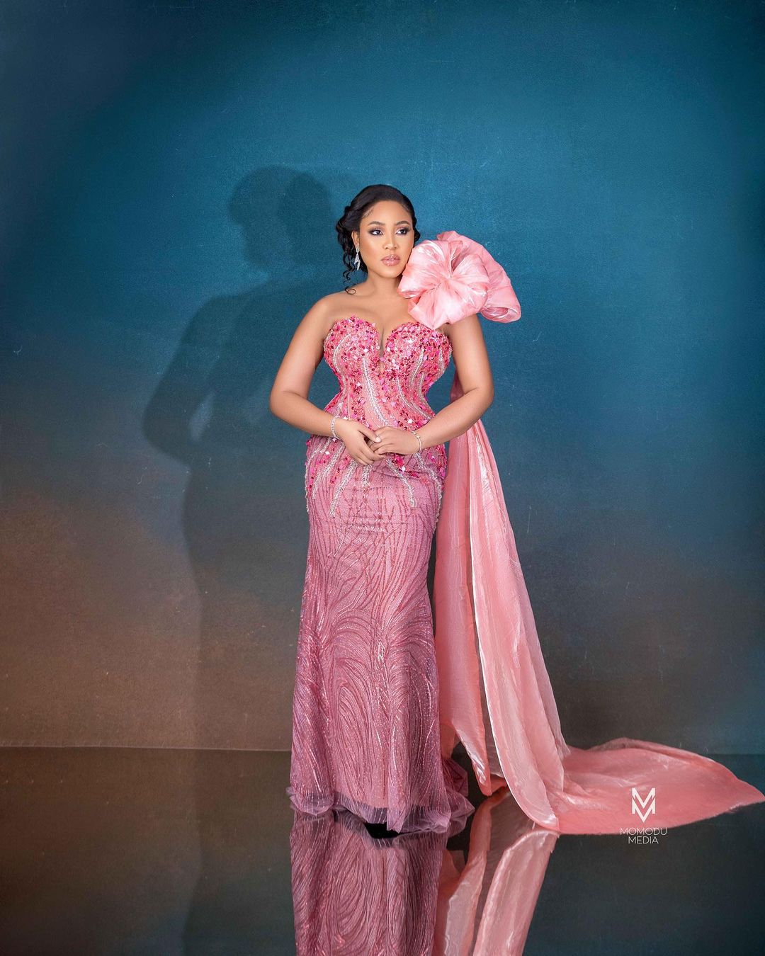 Erica Nlewedim Looked Absolutely Stunning in Pink at Her Friend's ...