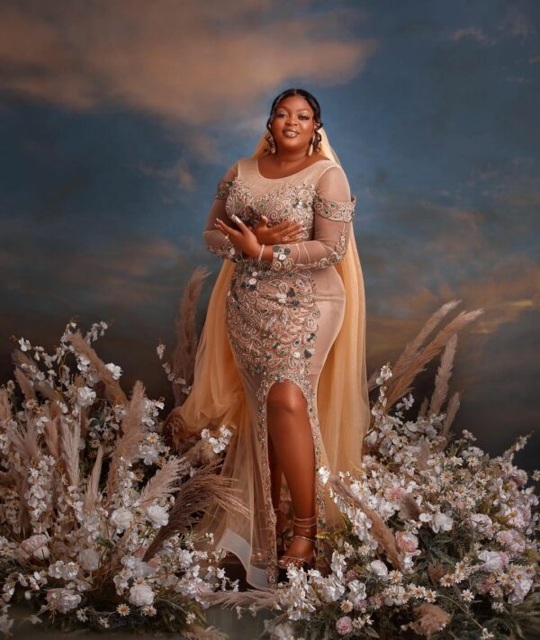 Eniola Badmus is Coming Through with all the Birthday Energy | BellaNaija