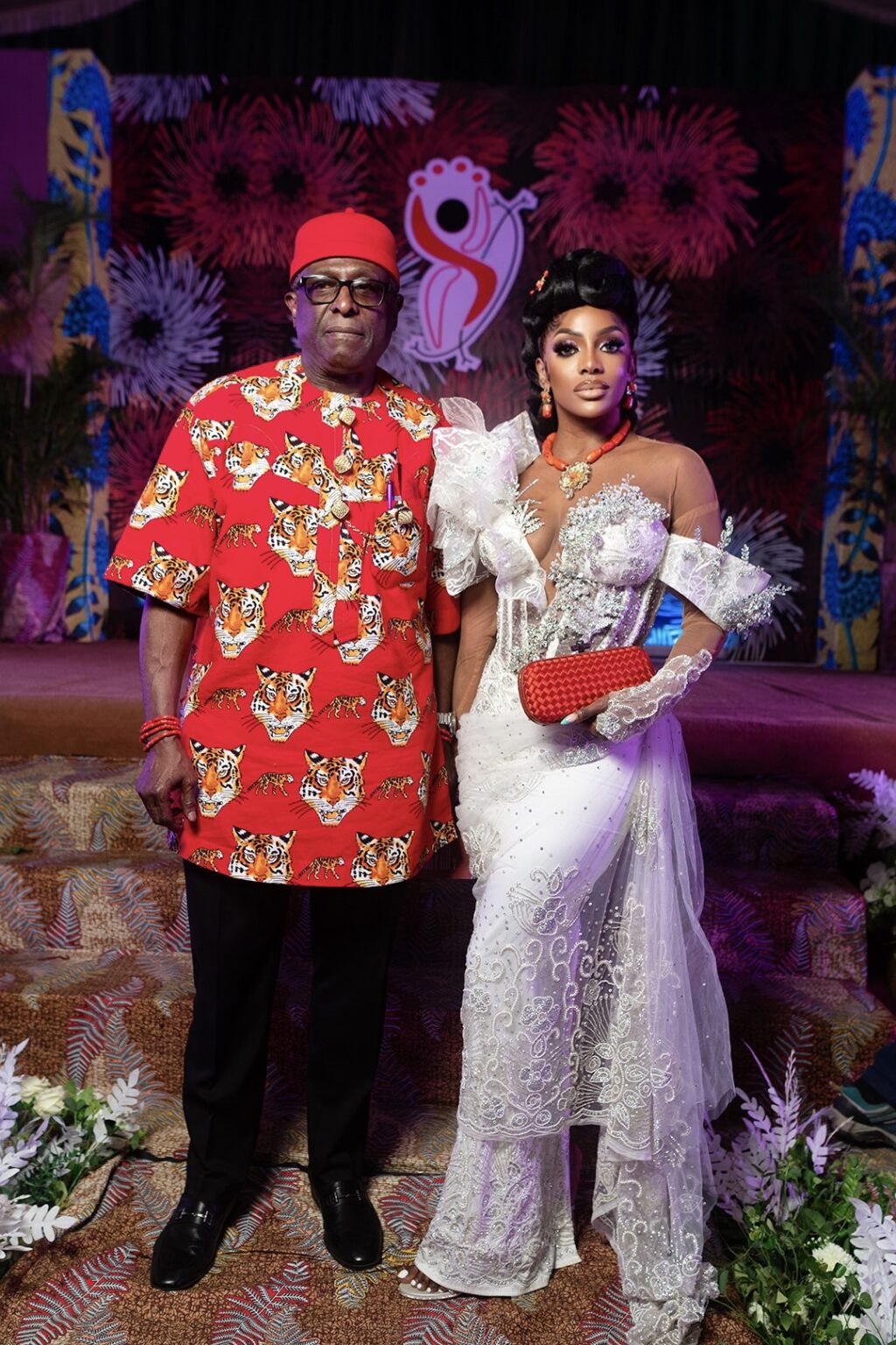 Agunze Chib Ikokwu Foundation launches Book "Learning About Ndi Igbo ...