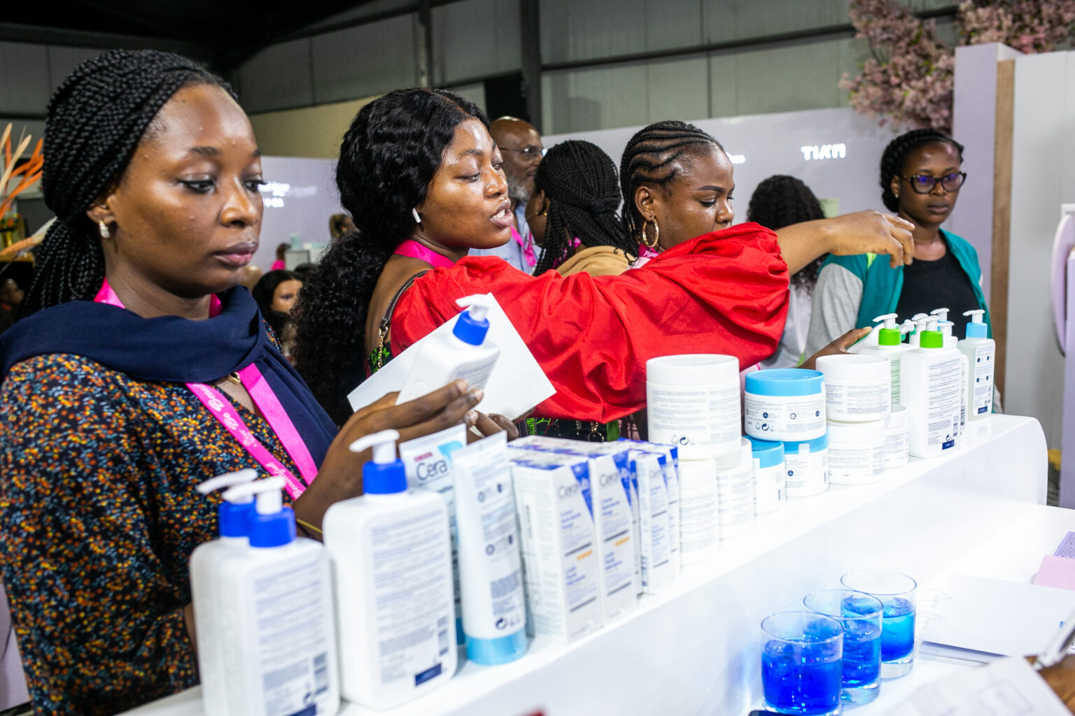 L'Oréal Active Cosmetics Launch the La Roche-Posay and Cerave Brands in ...