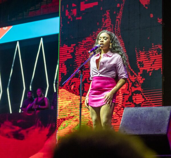 Asake, Davido, Tems, Fally Ipupa... See Who Won the 8th All Africa ...