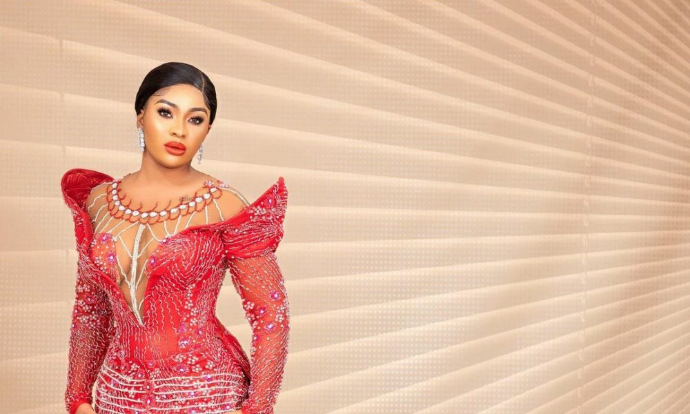 ICYMI: Check Out Olivia Chioma Okoro's Bold Red Look for The #BBTitans ...