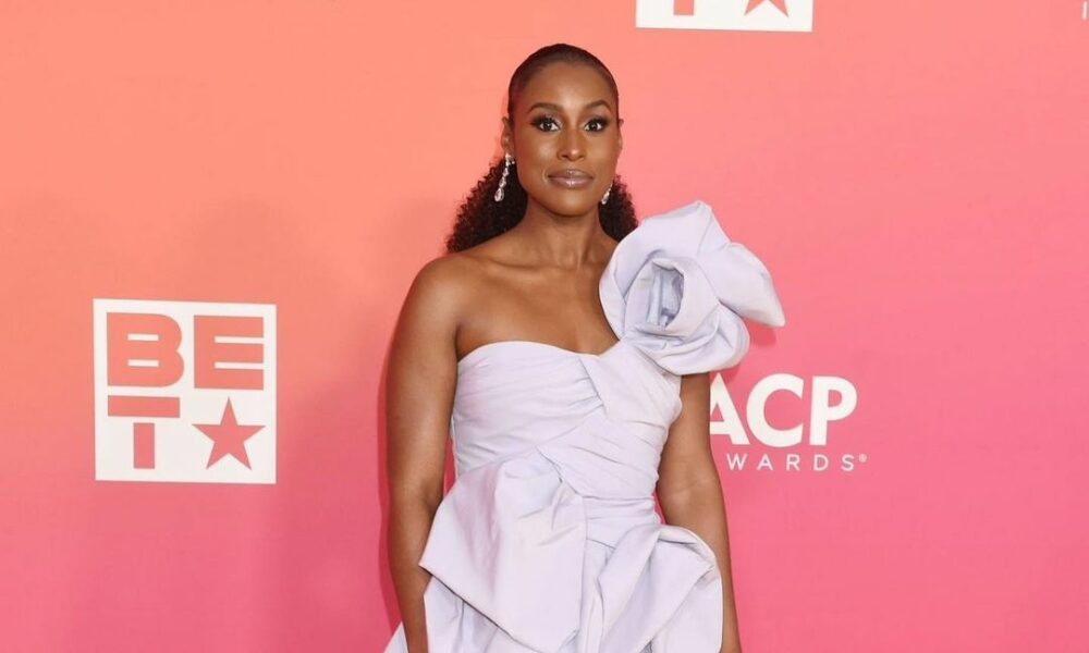 BN Style Spotlight: Issa Rae Pops in Lavender at the 54th NAACP Image ...