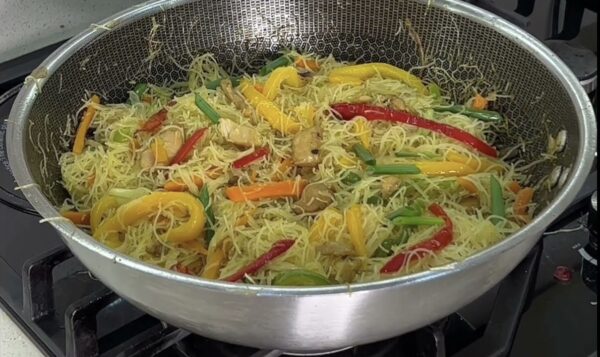 You Should Try Dolapo Grey’s Stir Fry Noodles Recipe | BellaNaija