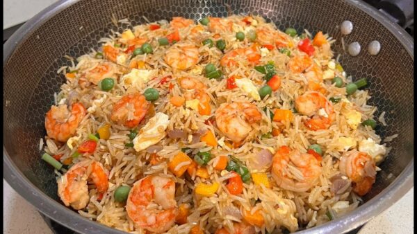 Dolapo Grey Shares How To Make Authentic Shrimp Fried Rice | Watch | BellaNaija