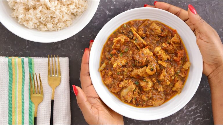 How To Make Zeelicious Foods’ “Finger-licking Turkey Sauce” | Watch