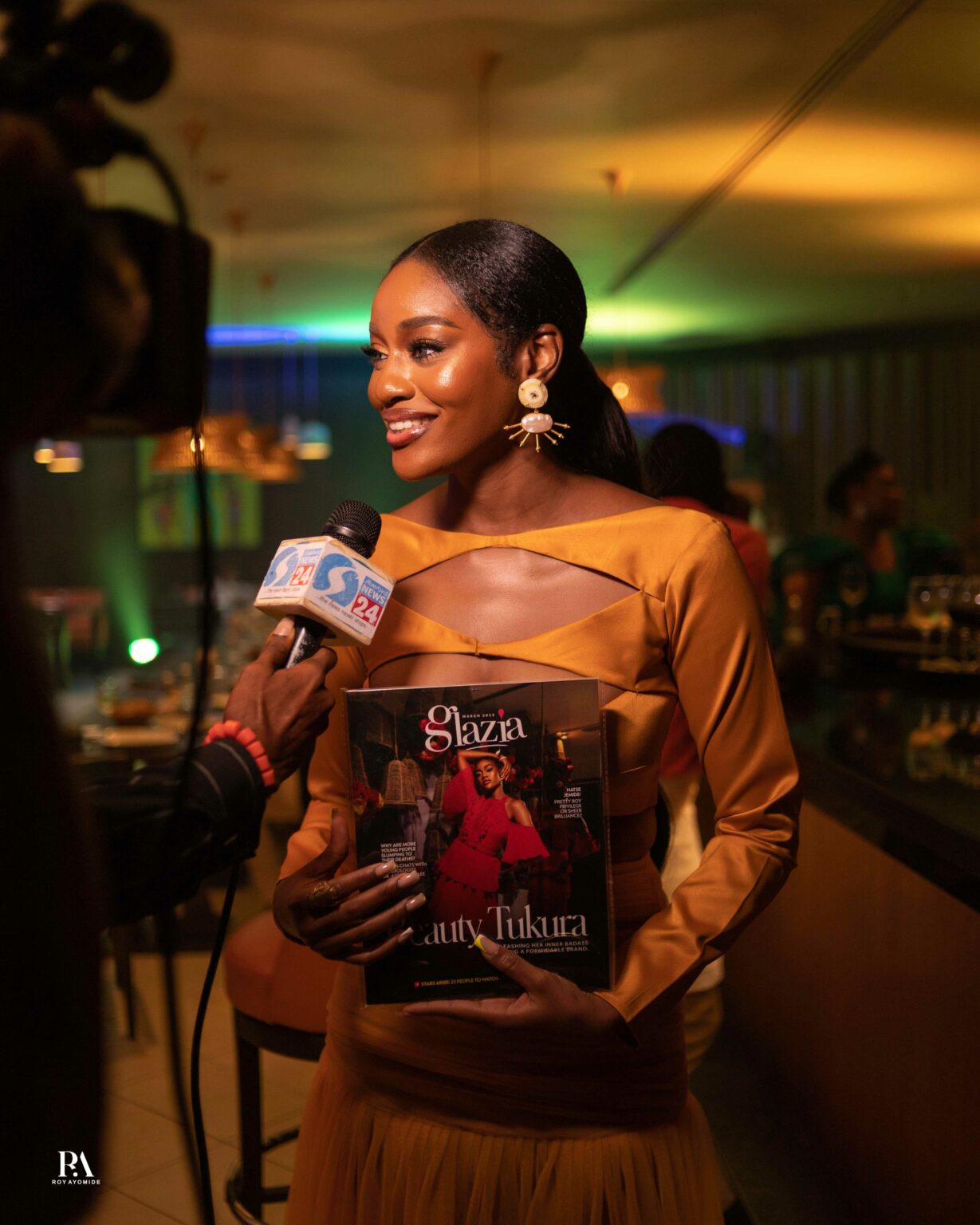 Glazia Magazine Celebrates New Cover With Exquisite Cocktail Party In ...
