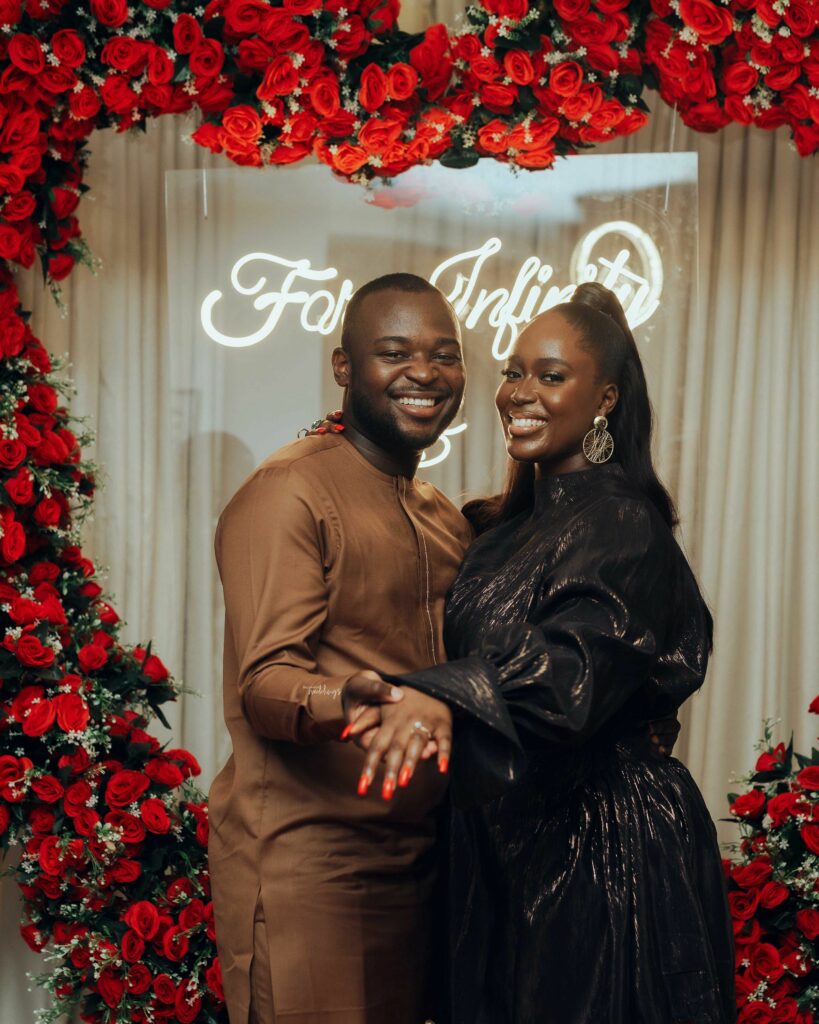 Tobi Fell in Love With Oyin On The First Date! Enjoy Their #BNBling ...