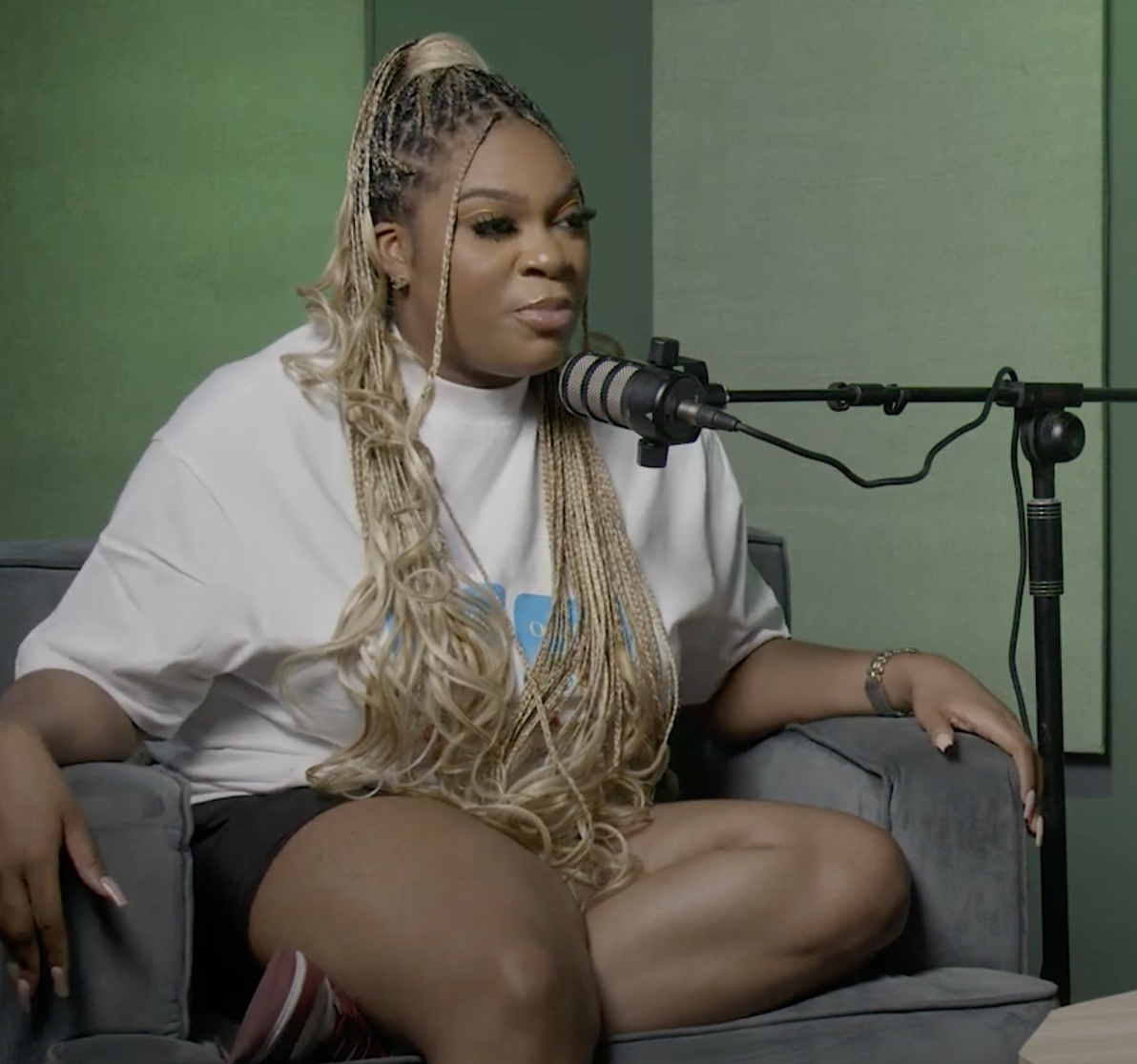 Jenni O Chats With Rexxie on the Latest Episode of "Jenni Speaks ...