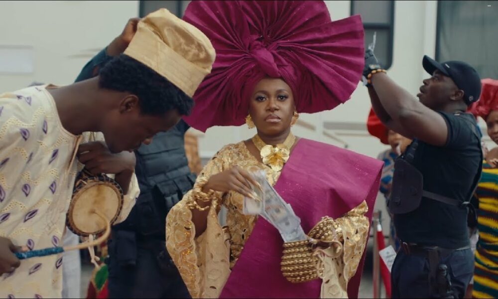 New Video: Niniola — All Eyes On Me | BellaNaija