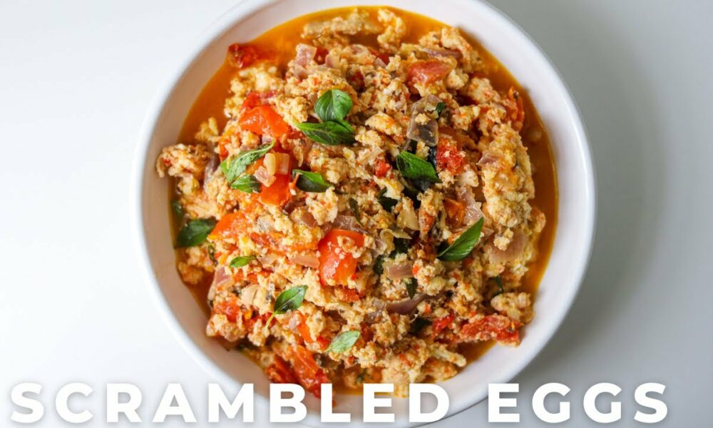 Check Out Sisi Yemmie’s Winning Scrambled Egg Recipe | BellaNaija