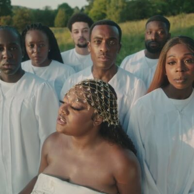 Kelly Rowland, Yvonne Orji, Karrueche Tran, DJ Khaled, Wale support ...