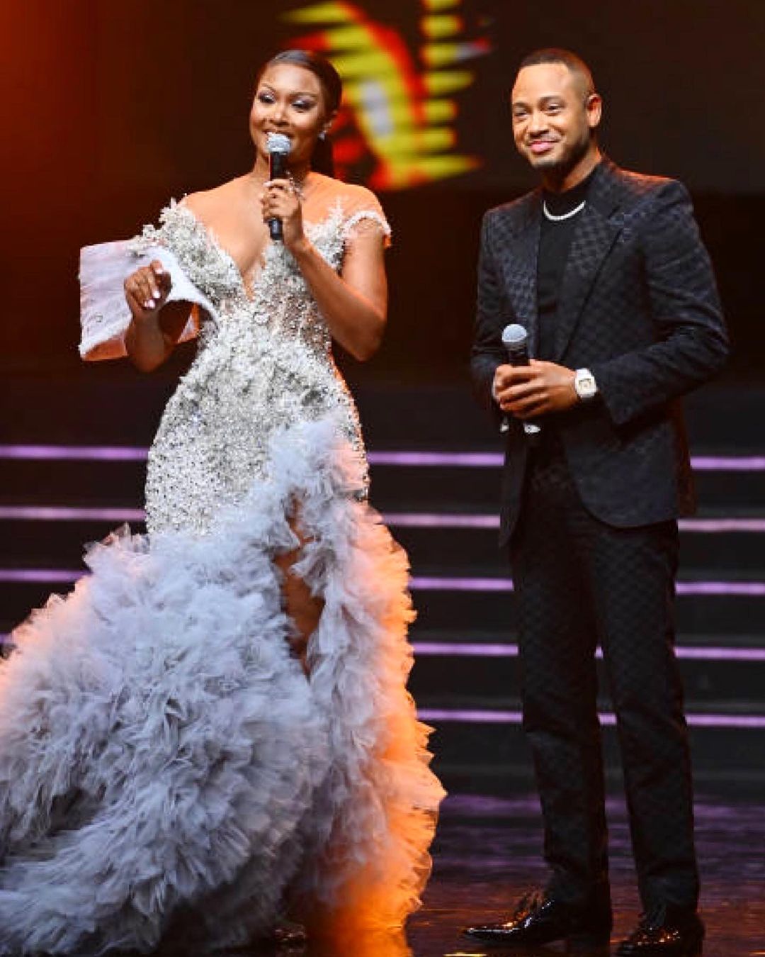 See How Osas Ighodaro Shut Down The 16th Annual Headies Awards Stage In ...