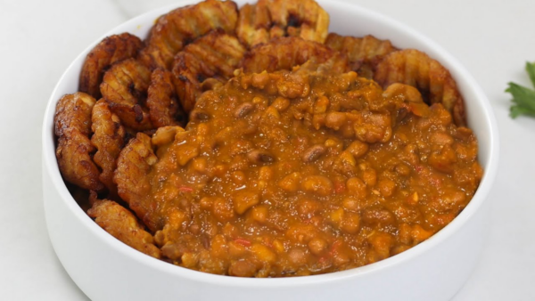 Kikifoodies Unveils Mouthwatering Nigerian Beans Pottage Recipe ...