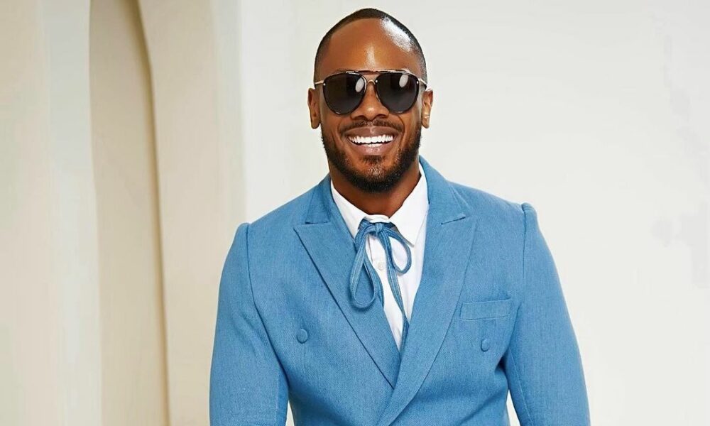 Daniel Etim Effiong's Double-Breasted 2-Toned Denim Outfit To Kunle ...