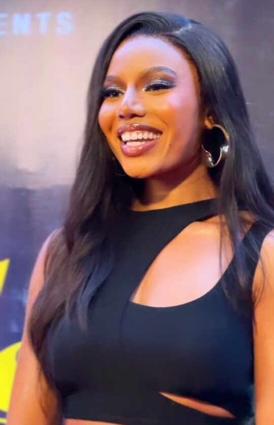 Nancy Isime was the Epitome of 'Gen Z' Chic at the Premiere of Saving ...