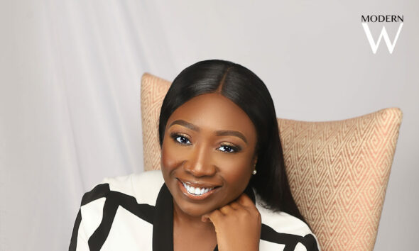 CNN's Stephanie Busari Turns 40 Today with gorgeous New Photos ...