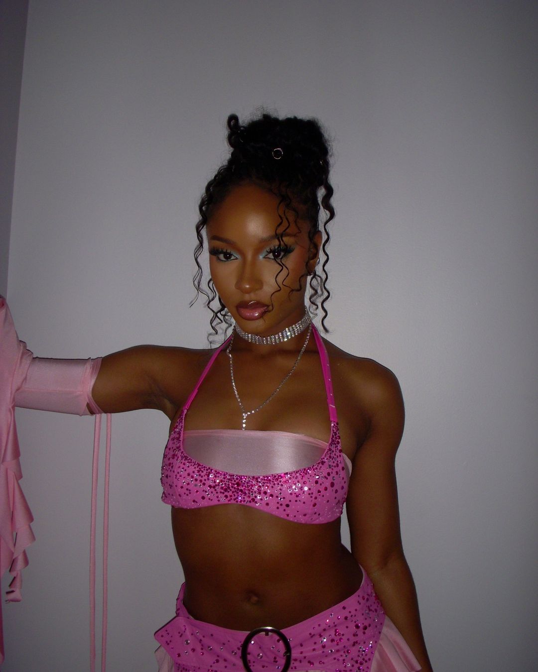 Ayra Starr Shines Bright on Chris Brown's 11:11 Tour | BellaNaija Ayra Starr Shines Bright on Chris Brown's 11:11 Tour | BellaNaija