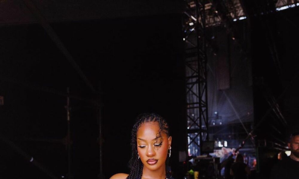 You Have To See Tems' Distinctive Looks For "Born In The Wild" Tour ...