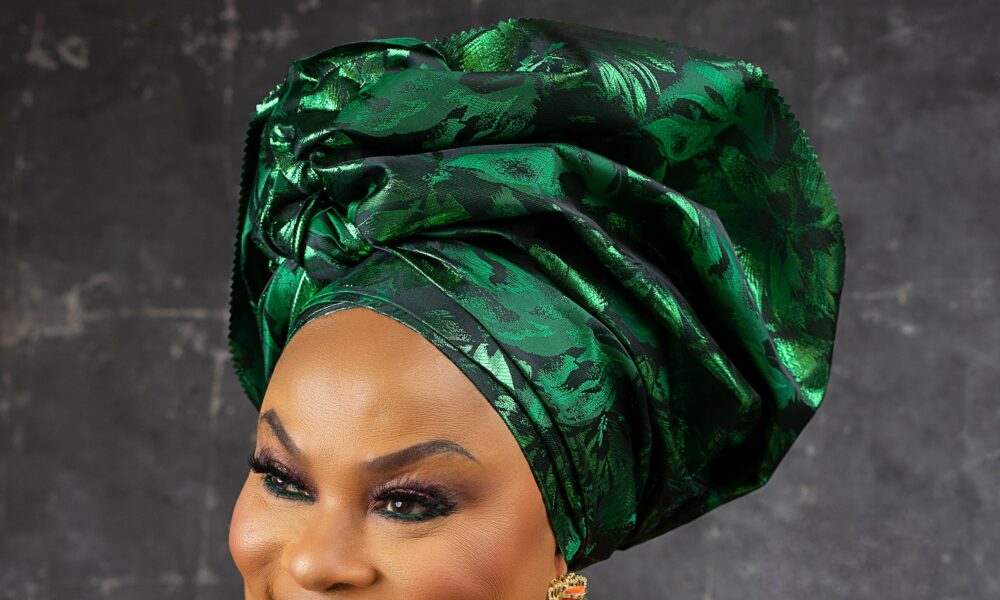 See Gbenga Artsmith's Beautiful Traditional Wedding Inspired Shoot ...