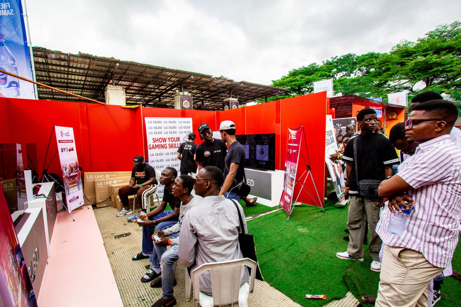 Creative Bloc Carnival 2024 | LG OLED Delights with Gifts and Games ...