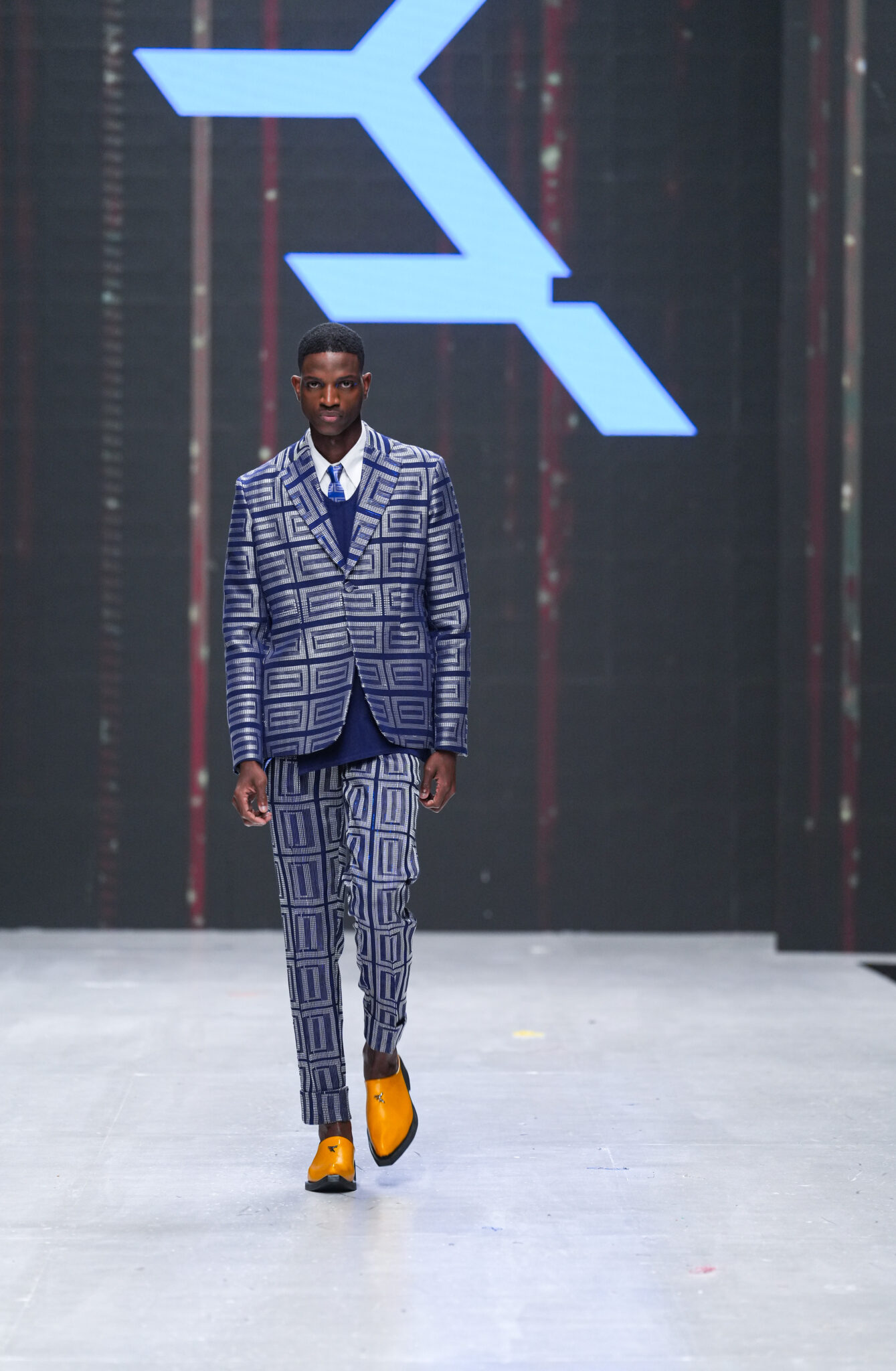 Lagos Fashion Week 2024 | See Emmy Kasbit's Collection | BellaNaija
