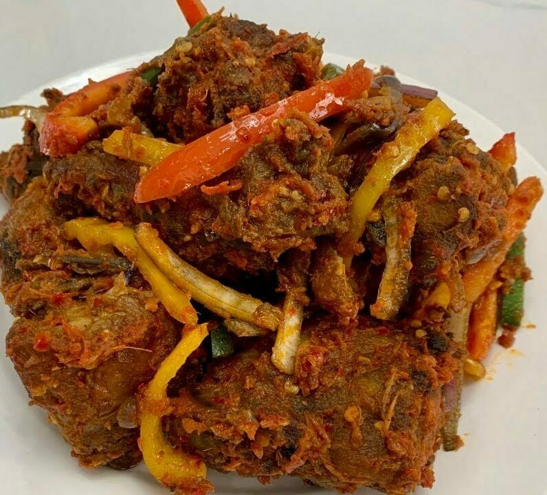 Add Some Spice to Your New Year Spread with YeyiloTV’s Peppered Chicken ...