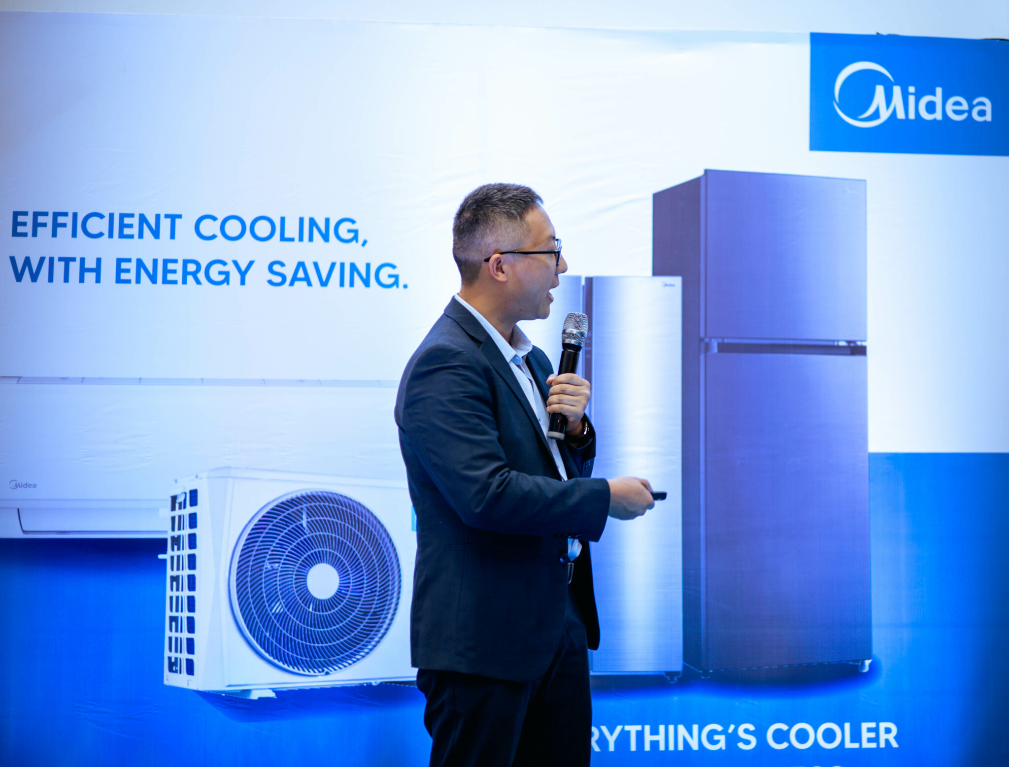 Midea Hosts Her Partners to a Dynamic Seminar, Showcasing the Advanced ...