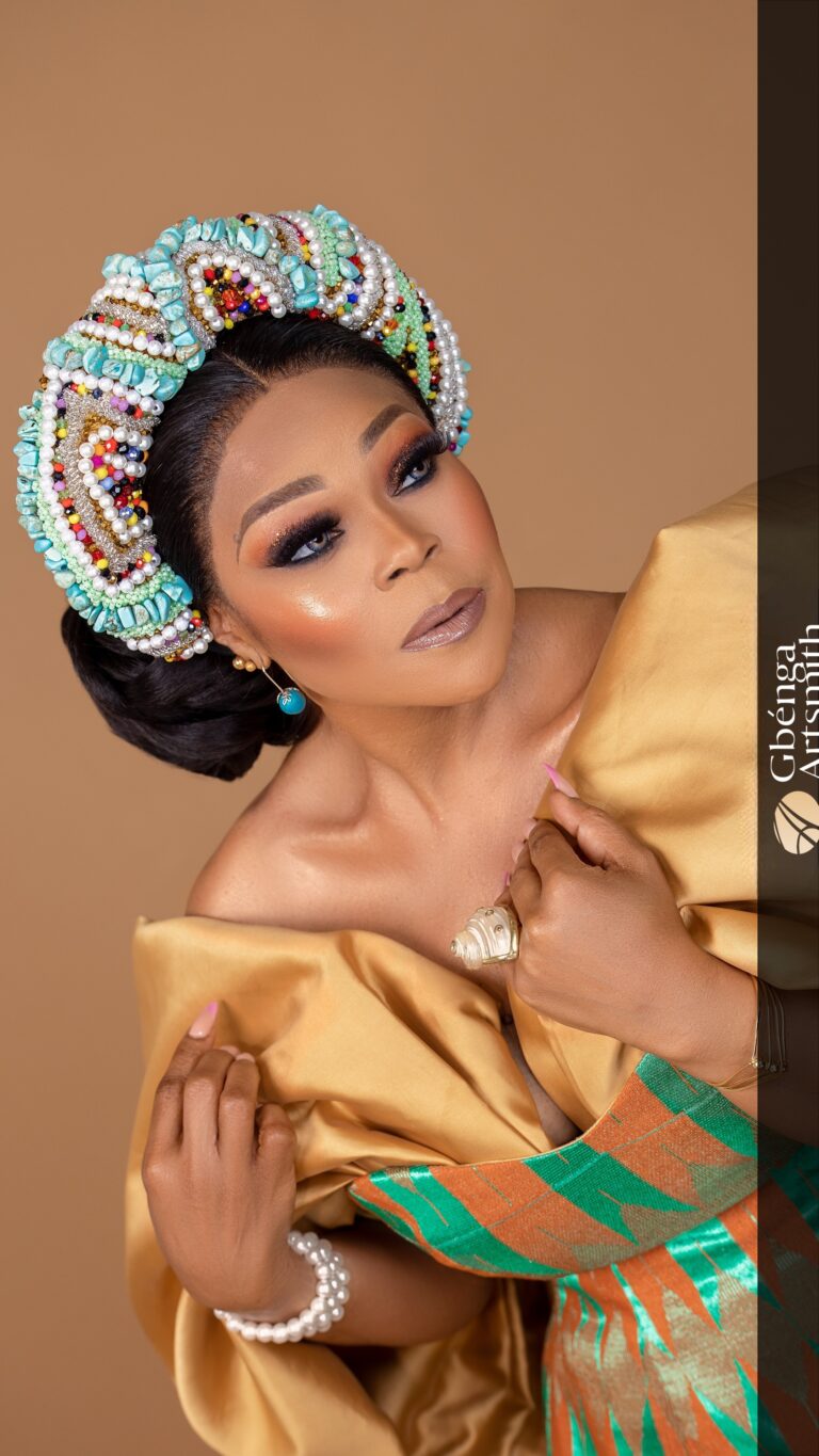 The Adorner of Stars: Gbenga Artsmith Unveils Mesmerizing Collection of ...