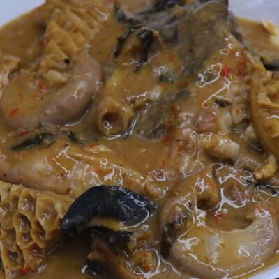 Sisi Yemmie Shows Us How to Make Her Special Seafood Okra using ...