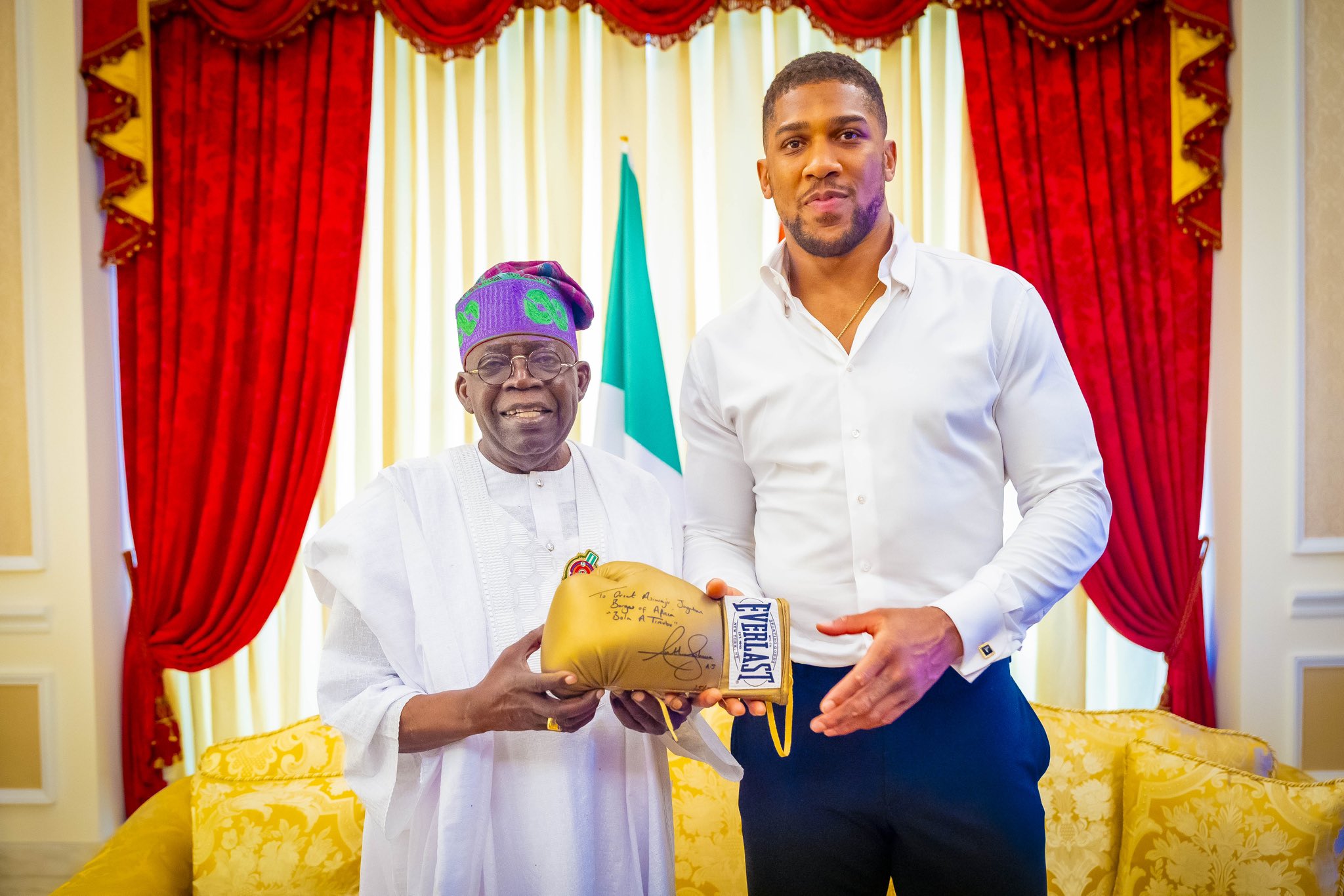 Anthony Joshua Visits President Bola Ahmed Tinubu & Shares Ambitions to ...