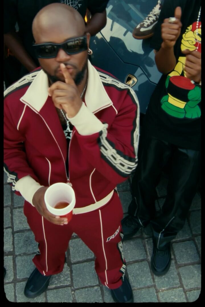 Watch King Promise in "Eyes Dried Over" Visualiser feat. Tom Walker ...