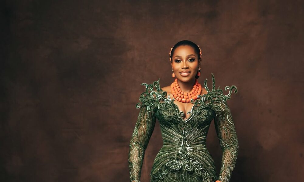 BN Beauty: Watch this Ankara inspired Makeup Look by Dimma Umeh | BellaNaija