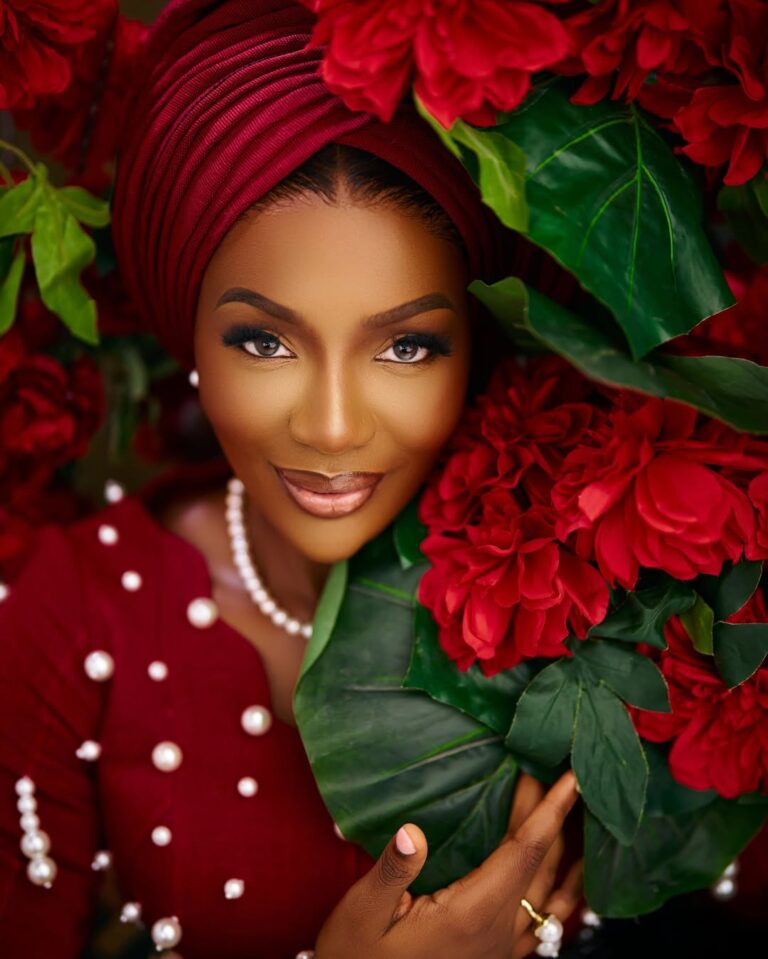 Queen Ivie Atuwatse of Warri Is 39 and Glowing | See All the Gorgeous ...